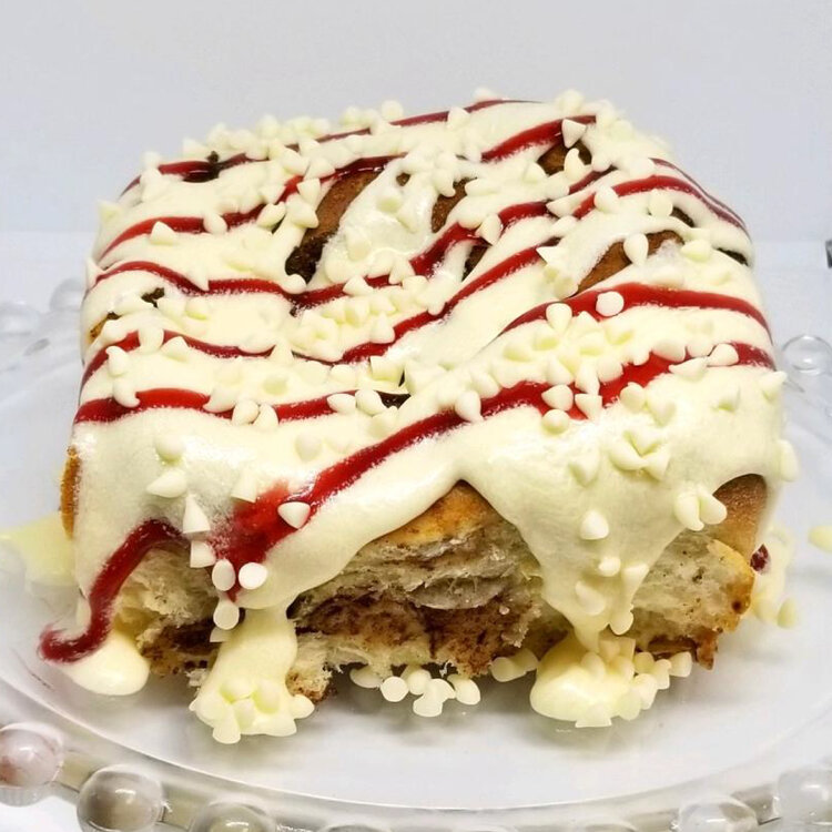 Order Cinnamon Rolls Online | Cinnamom Bakery